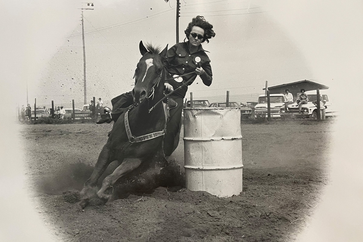 Barrel Racing: Continuing A Family Legacy - Young Rider Magazine
